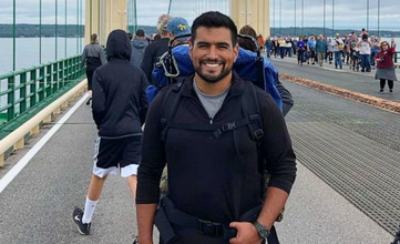Travis Snyder: A U.S. Marine veteran who hiked 810 miles in 42 days ...